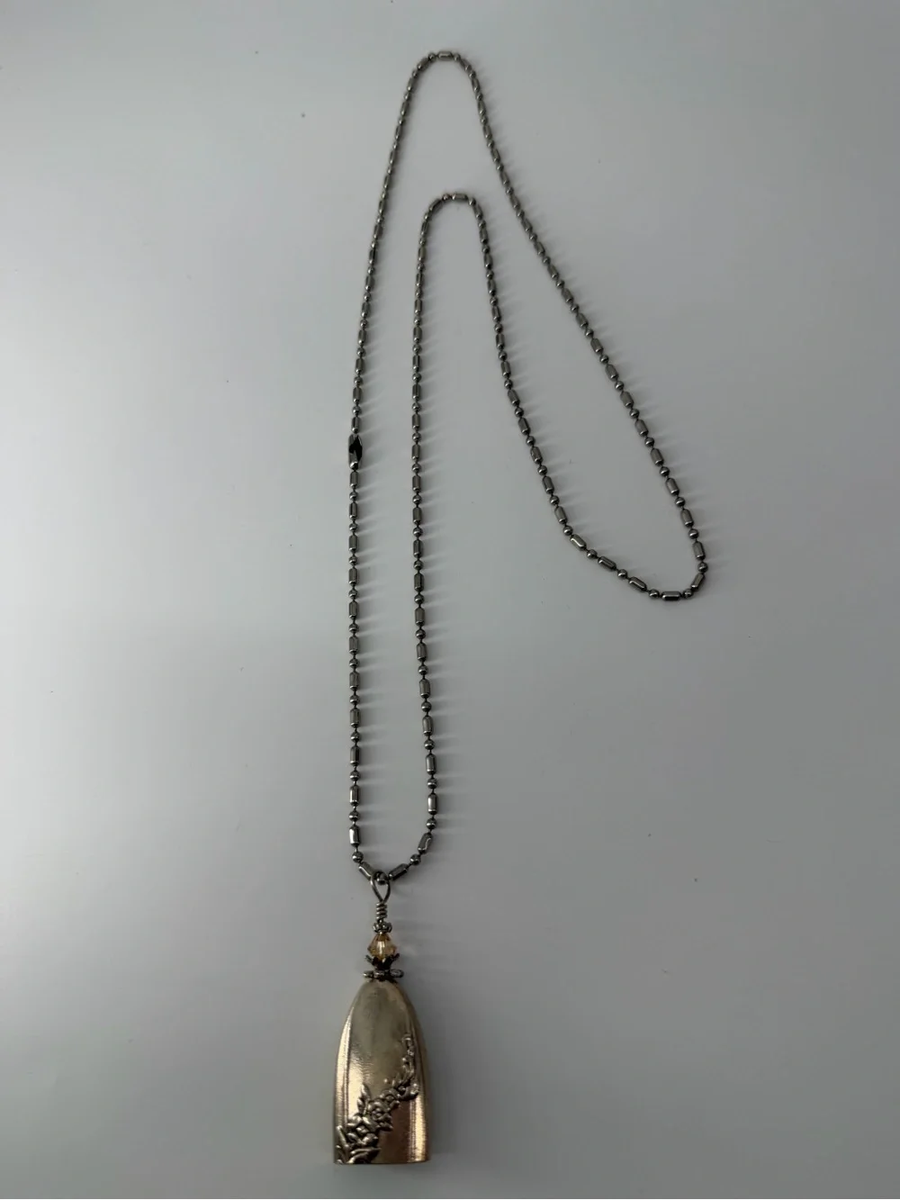 The Unbranded Brand | Jewelry | Vintage Art Nouveau Style Floral Bell ...